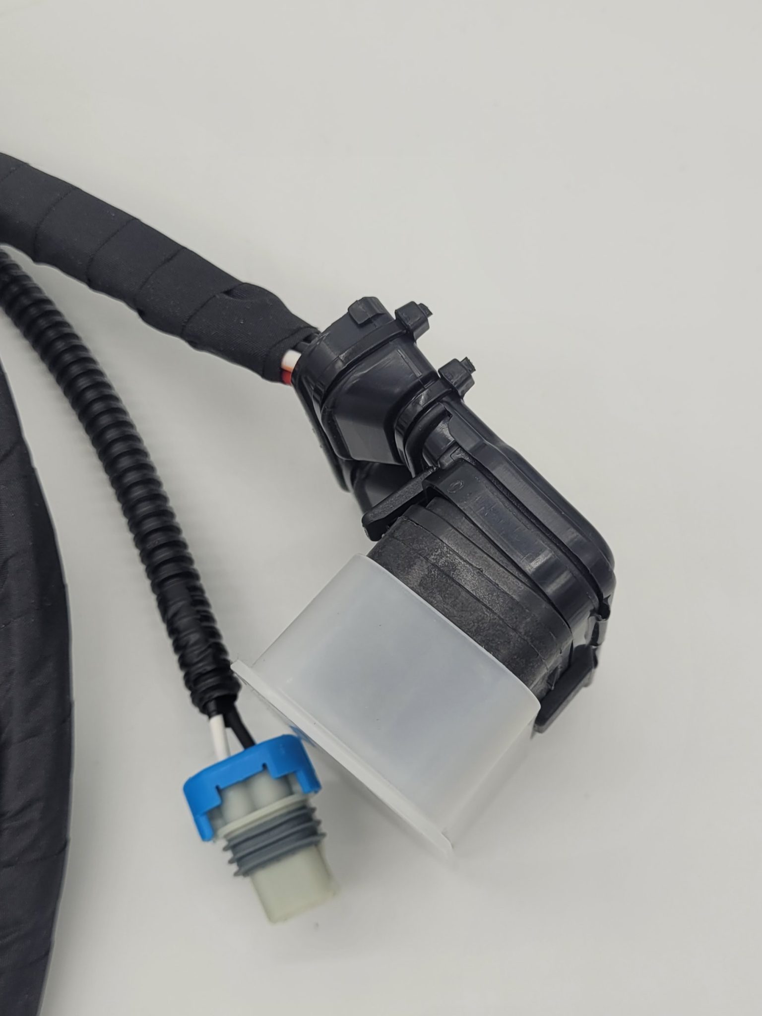 20942917 NEW WIRES - Hudson County Motors is a heavy truck dealership ...