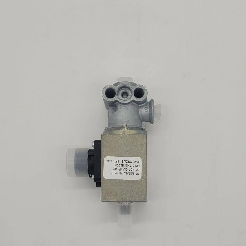3092987 NEW RELAY VALVE - Hudson County Motors is a heavy truck ...