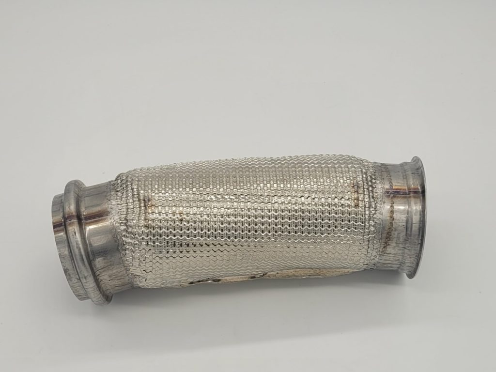 22181981 NEW EXHAUST PIPE - Hudson County Motors is a heavy truck ...