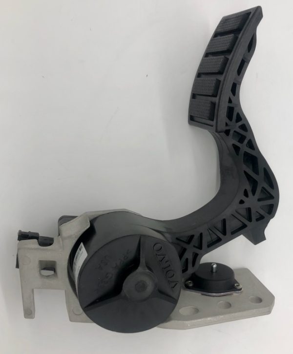23890980 NEW ACCELARATOR PEDAL - Hudson County Motors is a heavy truck ...
