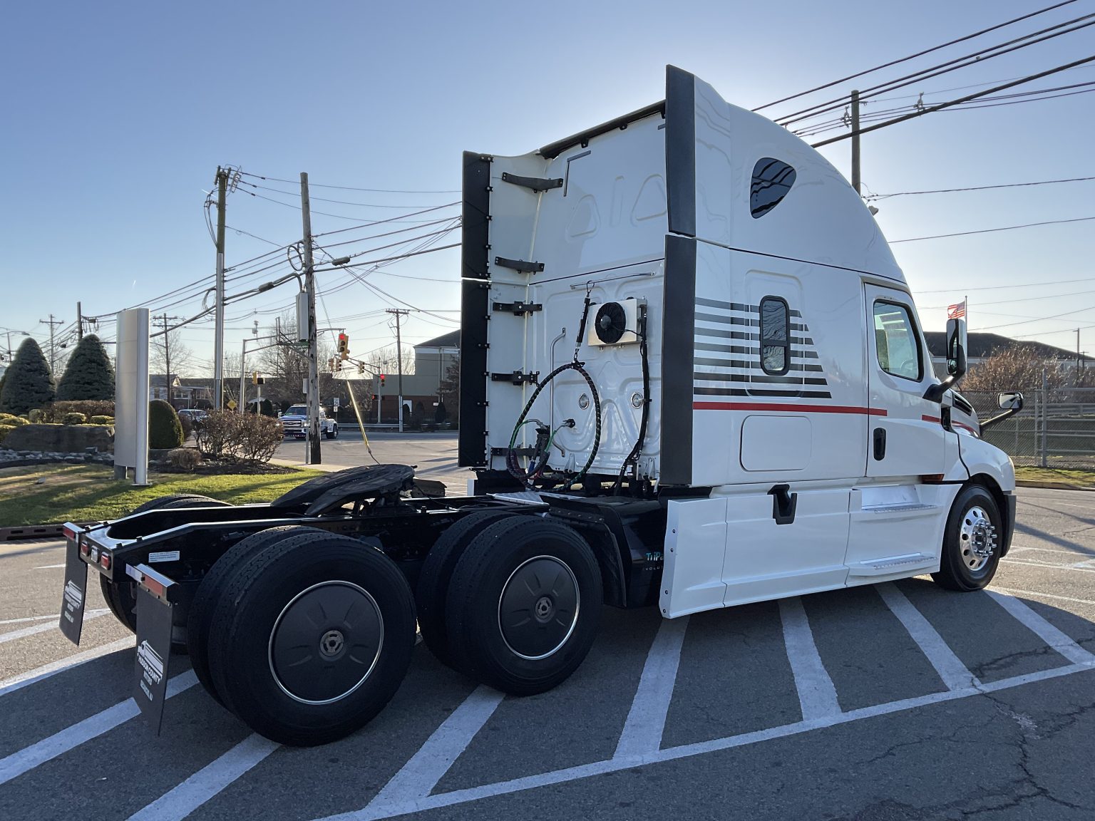 2019 FREIGHTLINER CASCADIA 126 - Hudson County Motors is a heavy truck ...