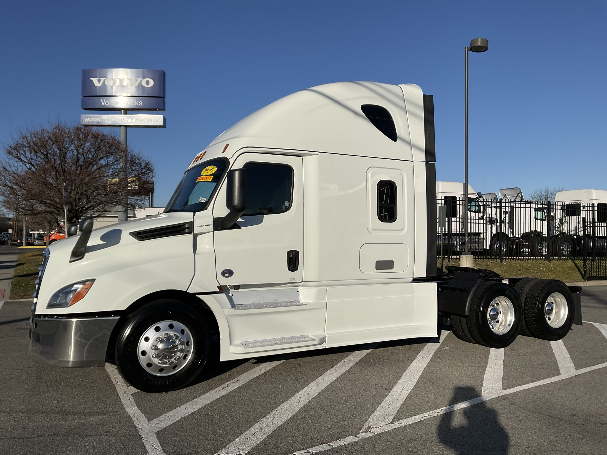 2020 FREIGHTLINER CASCADIA 126 - Hudson County Motors is a heavy truck ...