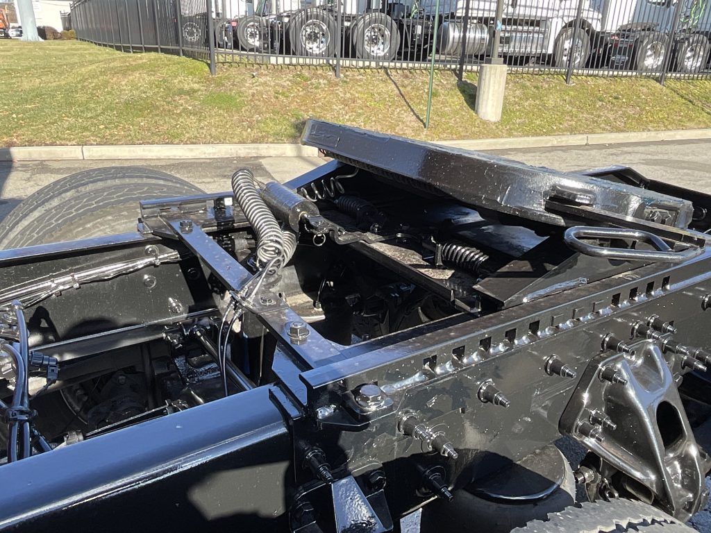 2020 PETERBILT 579 - Hudson County Motors is a heavy truck dealership ...