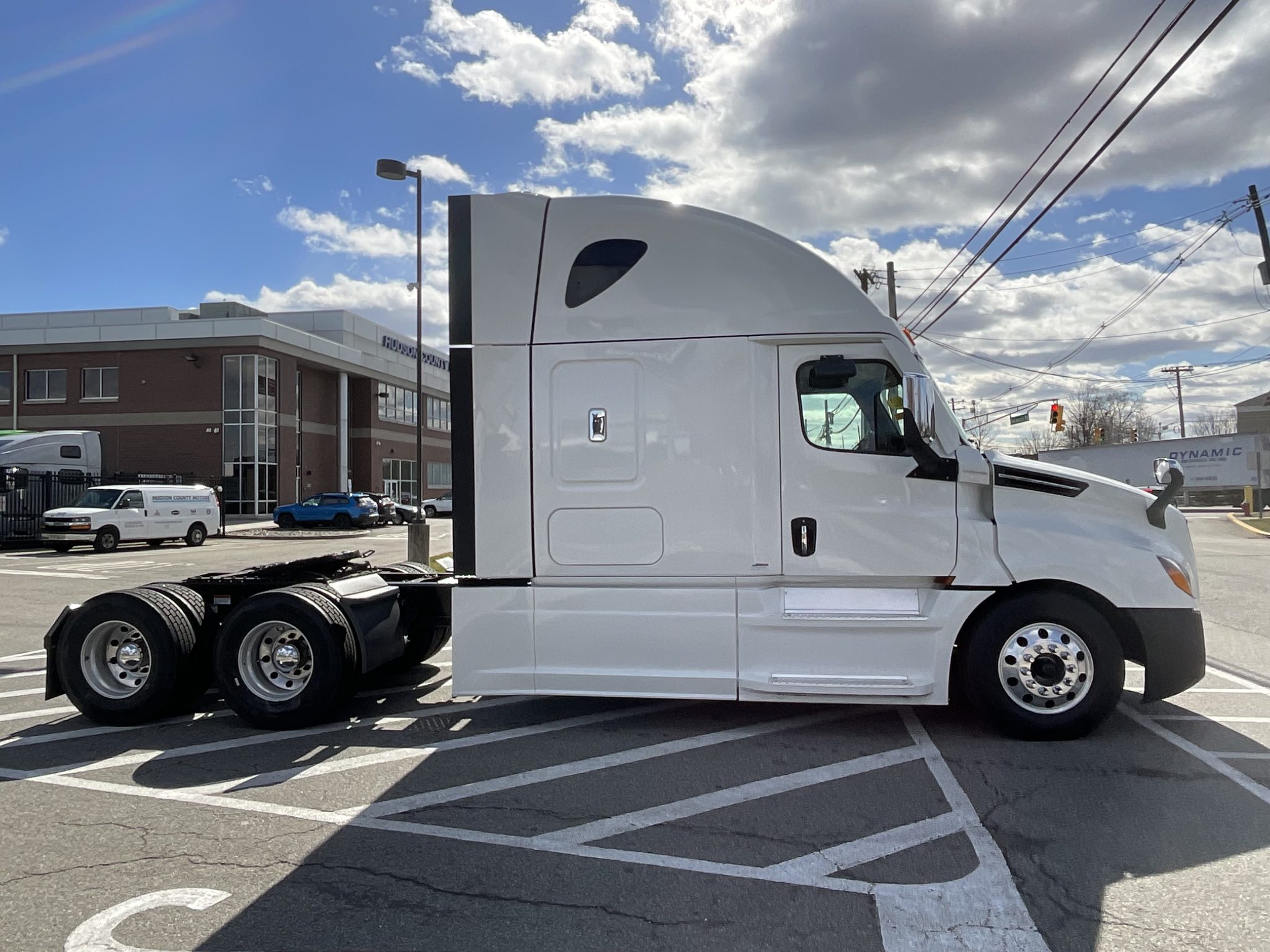 2022 FREIGHTLINER CASCADIA 126 - Hudson County Motors is a heavy truck ...