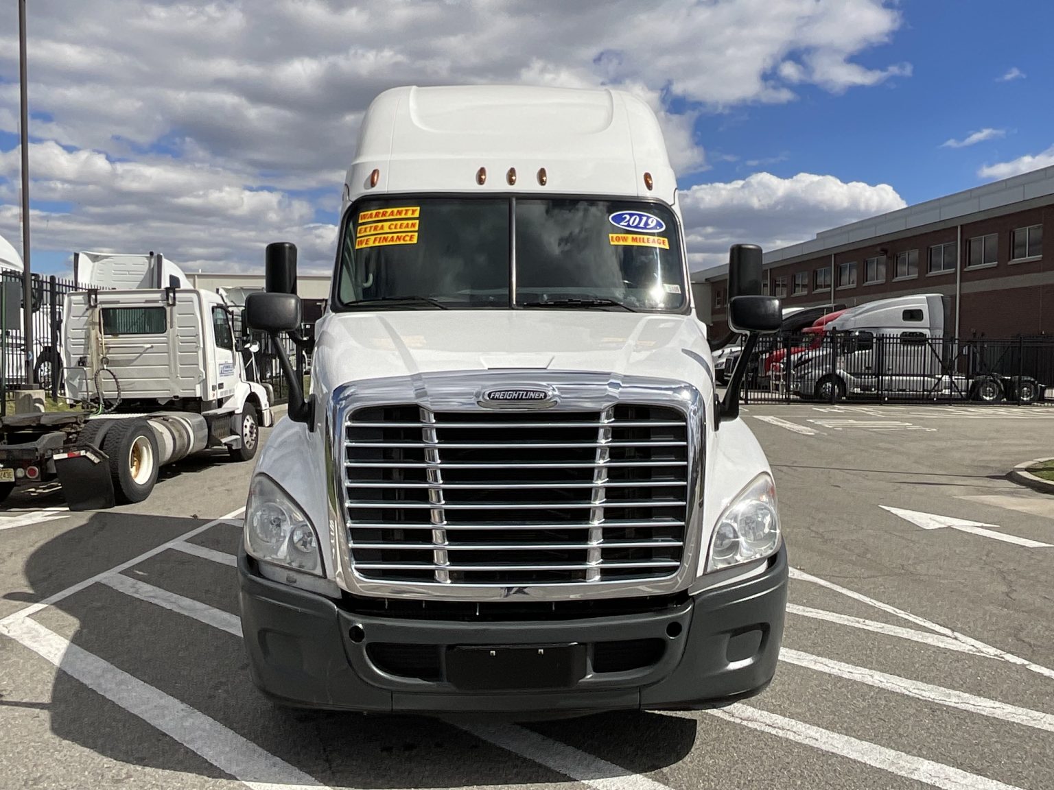 2019 FREIGHTLINER CASCADIA 125 - Hudson County Motors is a heavy truck ...